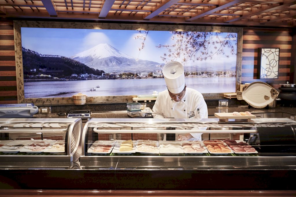 Current Position and Itinerary for the Diamond Princess | Cruisewatch