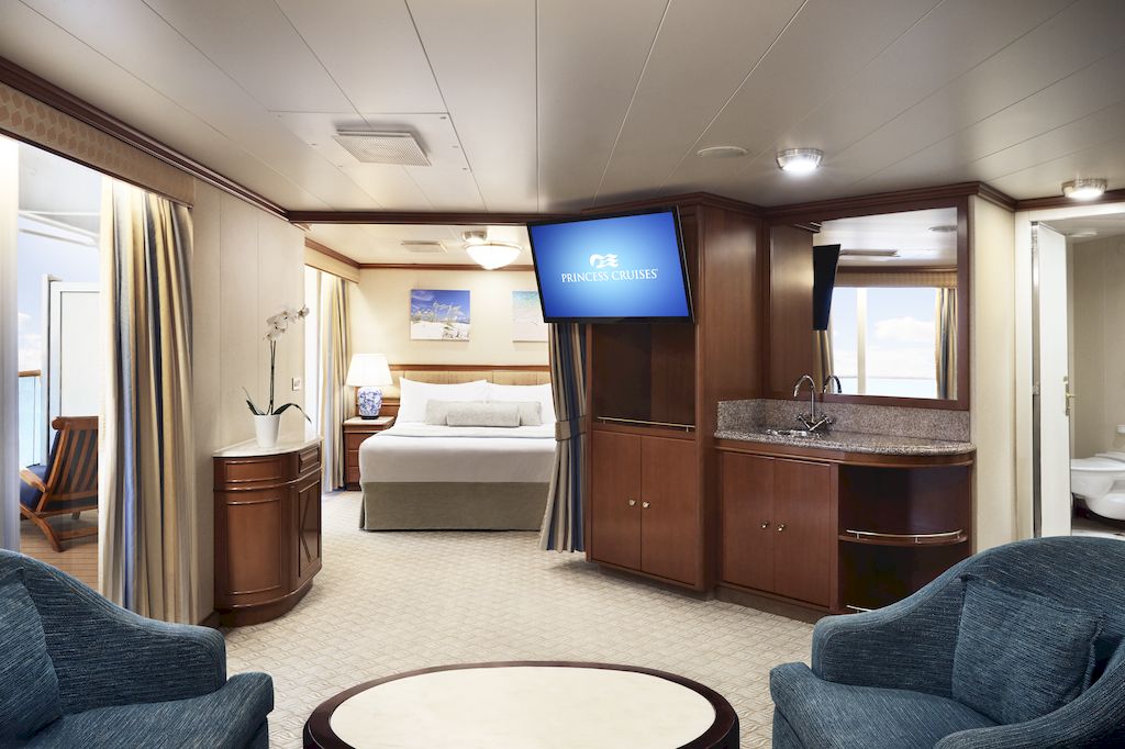 Current Position and Itinerary for the Diamond Princess | Cruisewatch