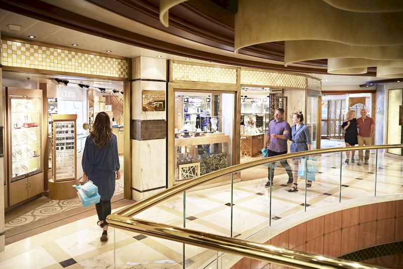 Current Position and Itinerary for the Royal Princess | Cruisewatch