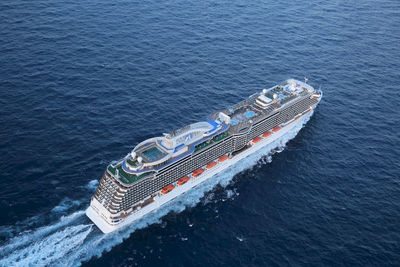 Current Position and Itinerary for the Royal Princess | Cruisewatch